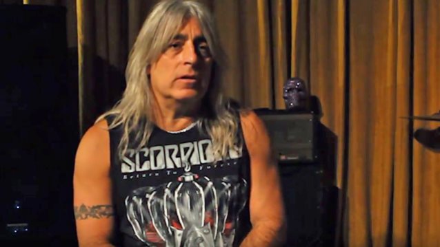 Mikkey – Video Interview Discusses Drumming Style – Scorpions
